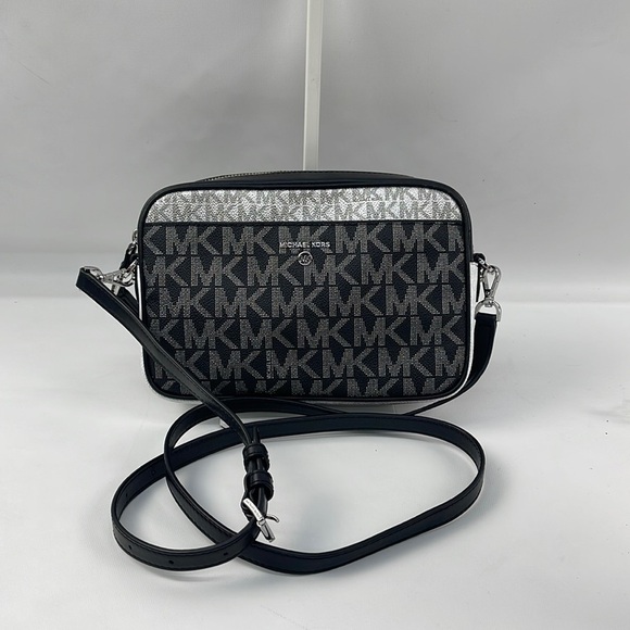 MICHAEL Michael Kors | Bags | Michael Kors Jet Set Monogramprint ...